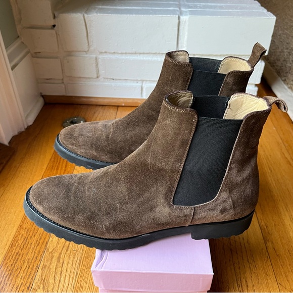 ANN MASHBURN | Shoes | Ann Mashburn Lug Sole Chelsea Boots 4 | Poshmark